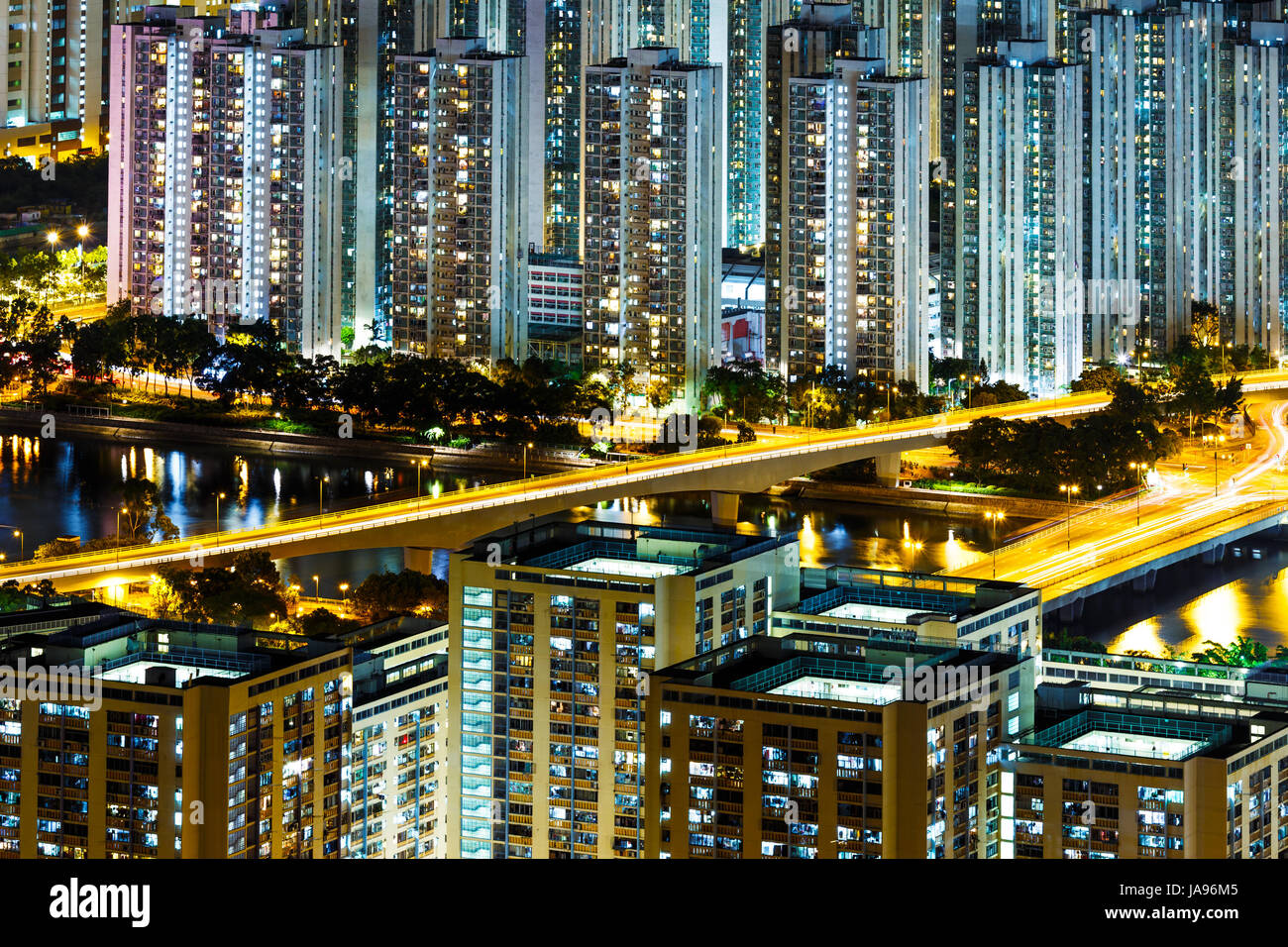 city, town, house, home, dwelling house, residential building, building ...