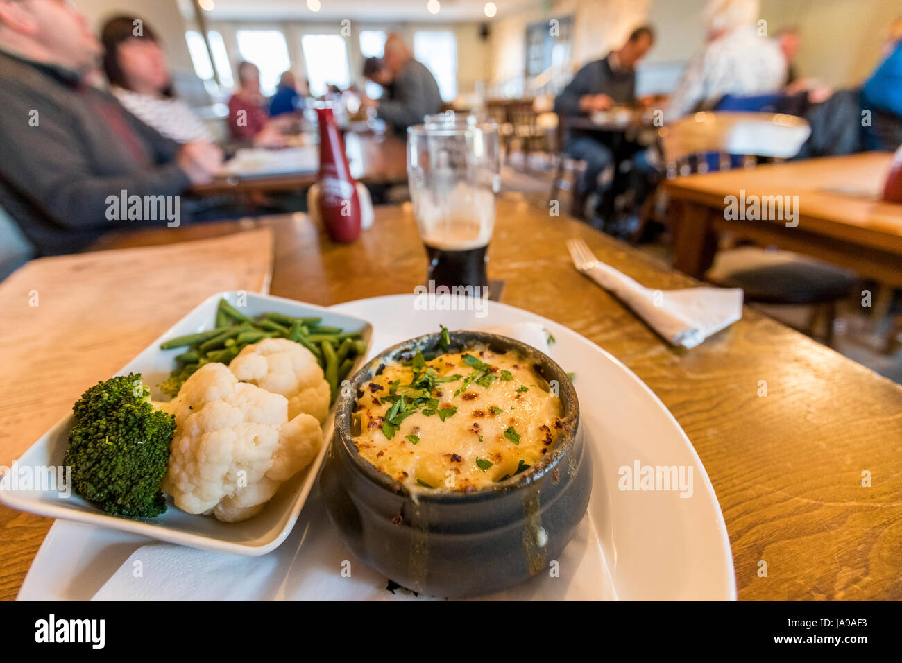 The Craster Arms, Beadnell Bay, Northumberland Stock Photo - Alamy