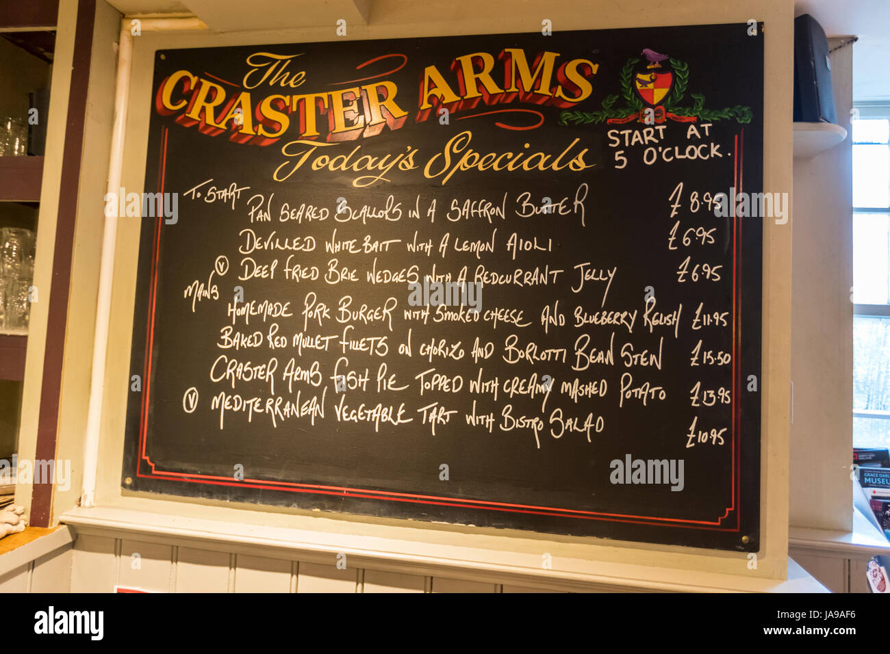 The Craster Arms, Beadnell Bay, Northumberland Stock Photo - Alamy