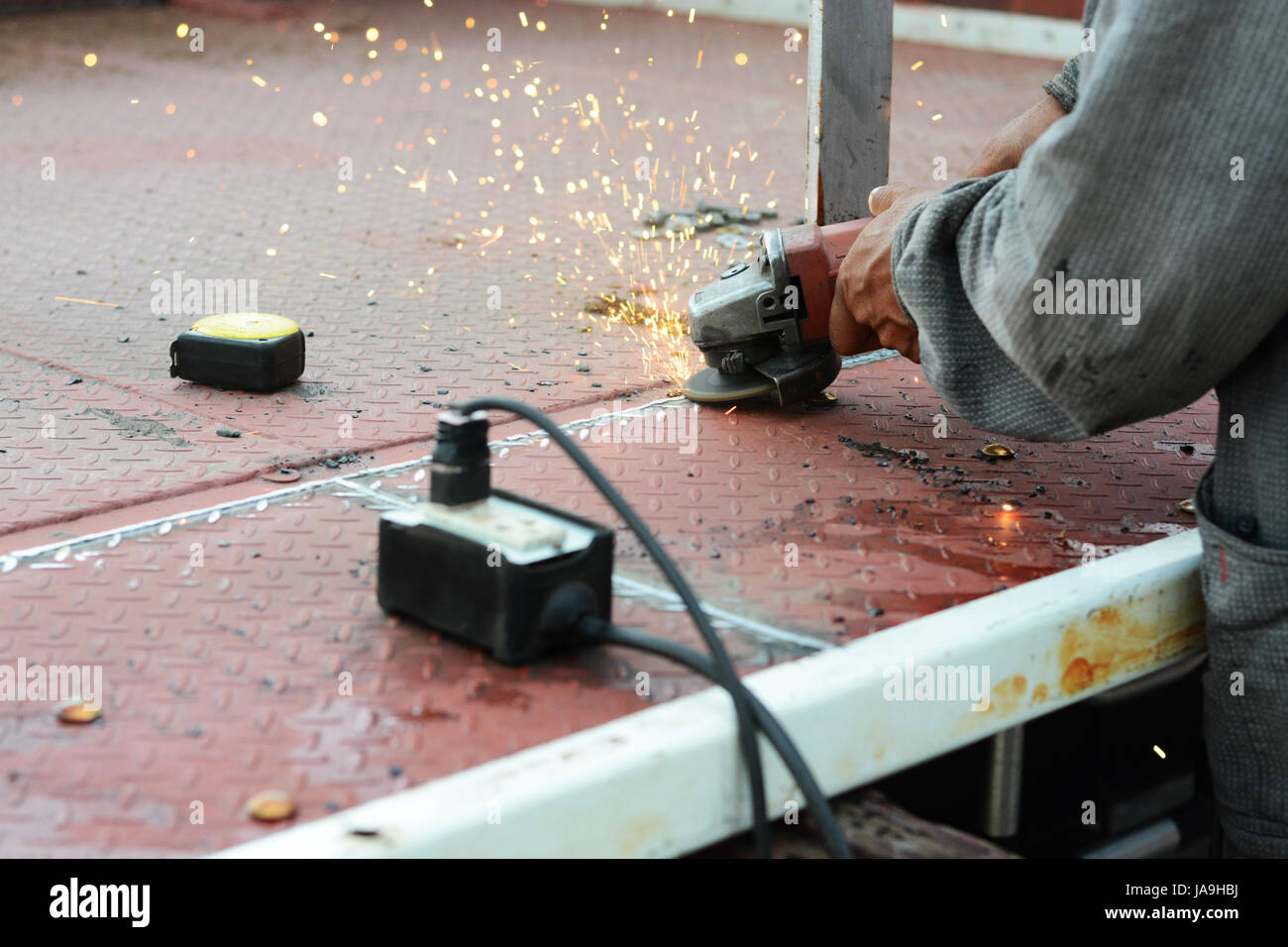 hand, tool, die, wheel, technical, workshop, industry, industrial ...