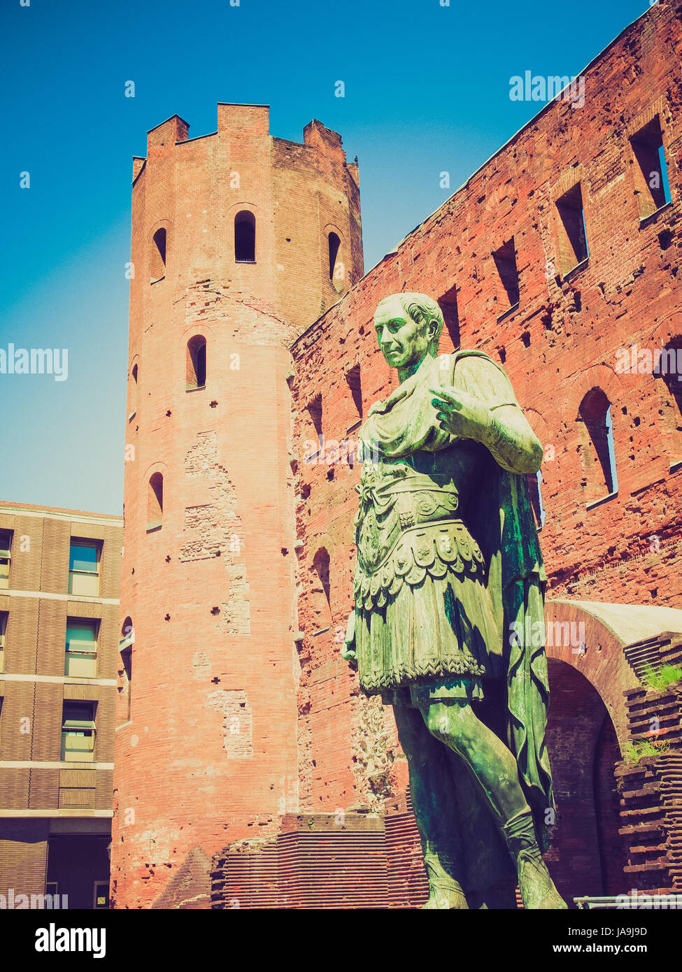city, town, goal, passage, gate, archgway, gantry, door, europe ...