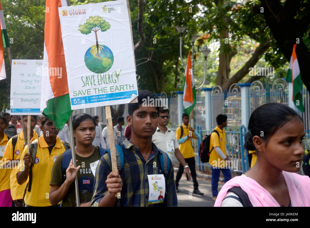 Kolkata, India. 05th June, 2017. Member, activist and student join the ...