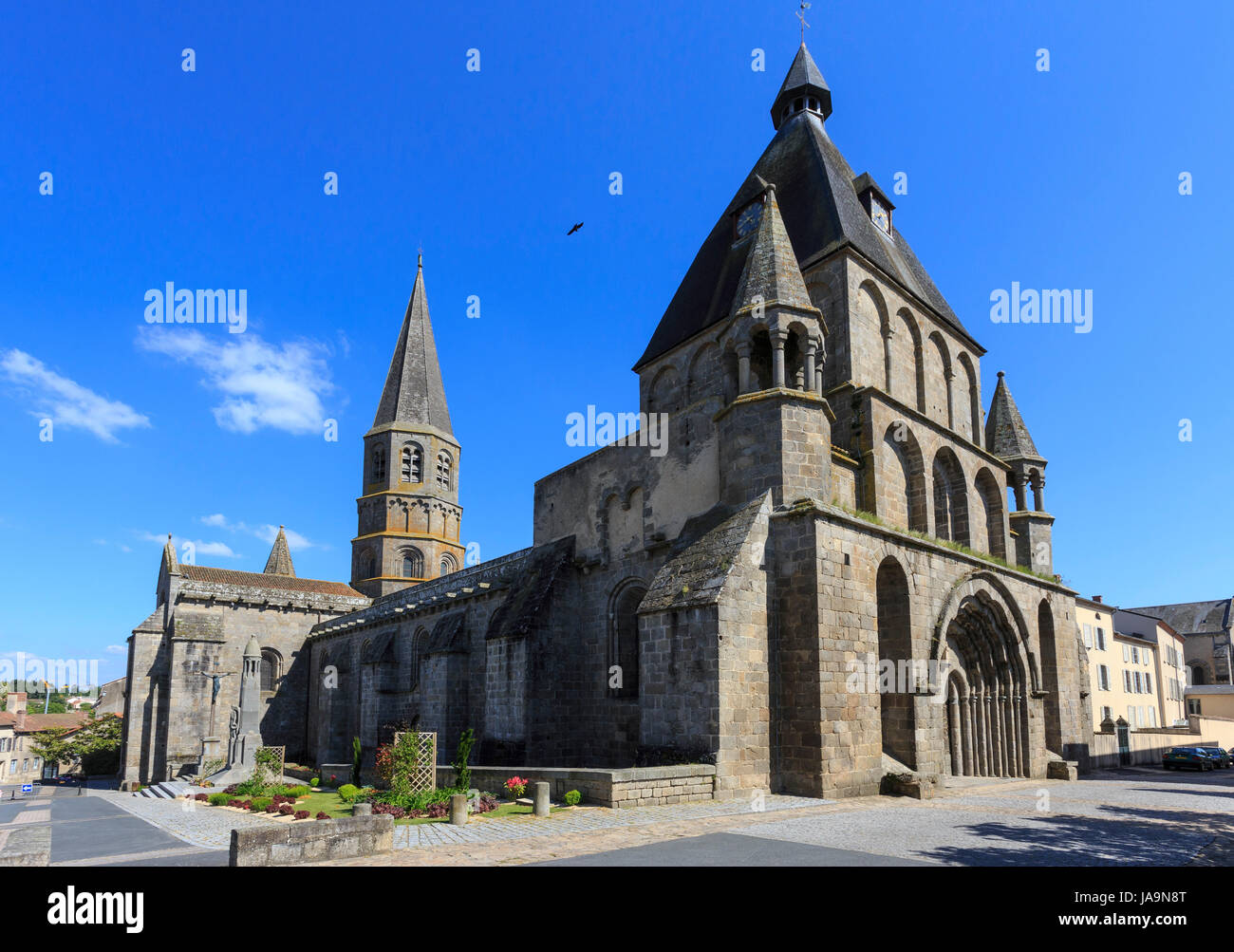 France, Haute Vienne, le Dorat, Saint Pierre du Dorat church Stock ...