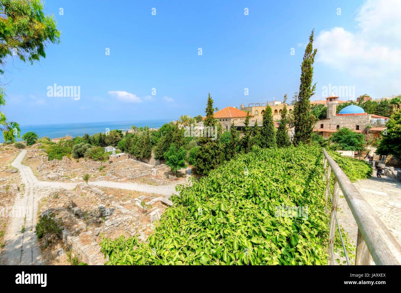 Street scene lebanon village hi-res stock photography and images - Alamy