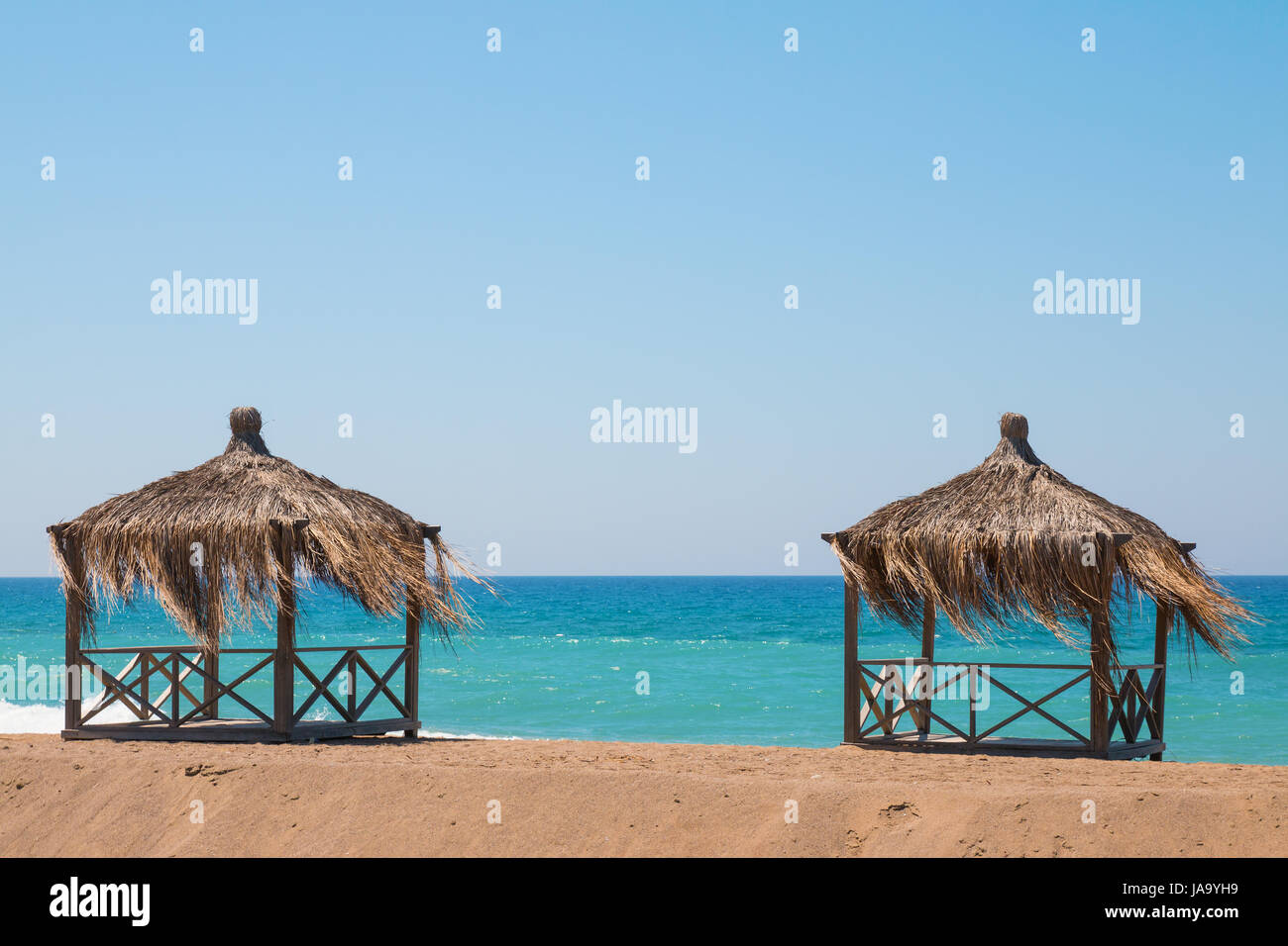 Tropical beach hut hi-res stock photography and images - Alamy