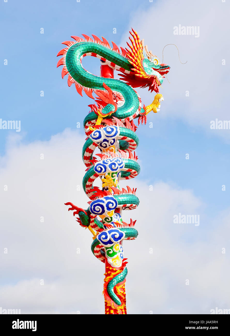 dragon in pole Stock Photo - Alamy