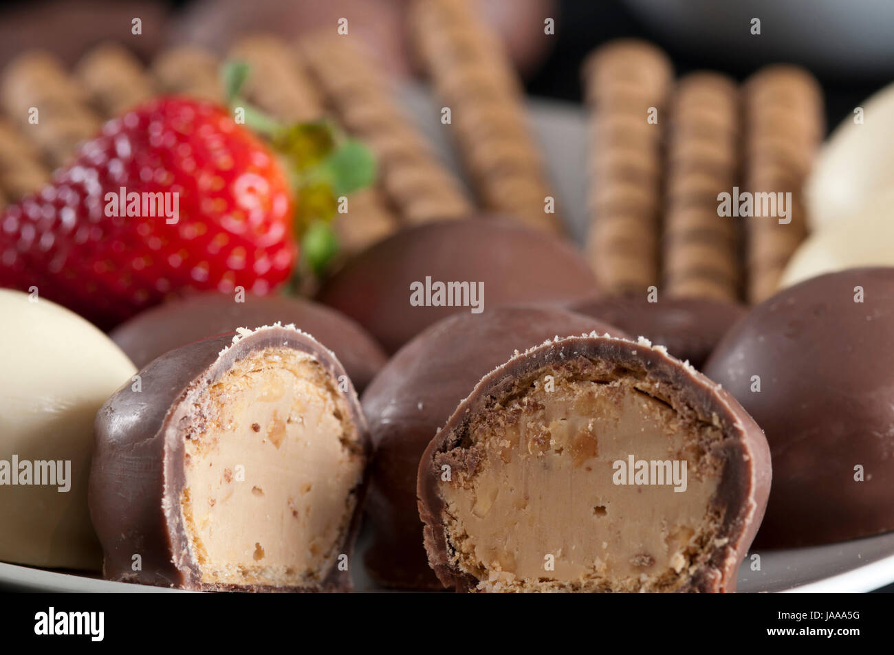 food, aliment, sweet, fruit, flavour, taste, strawberry, candy, candies ...