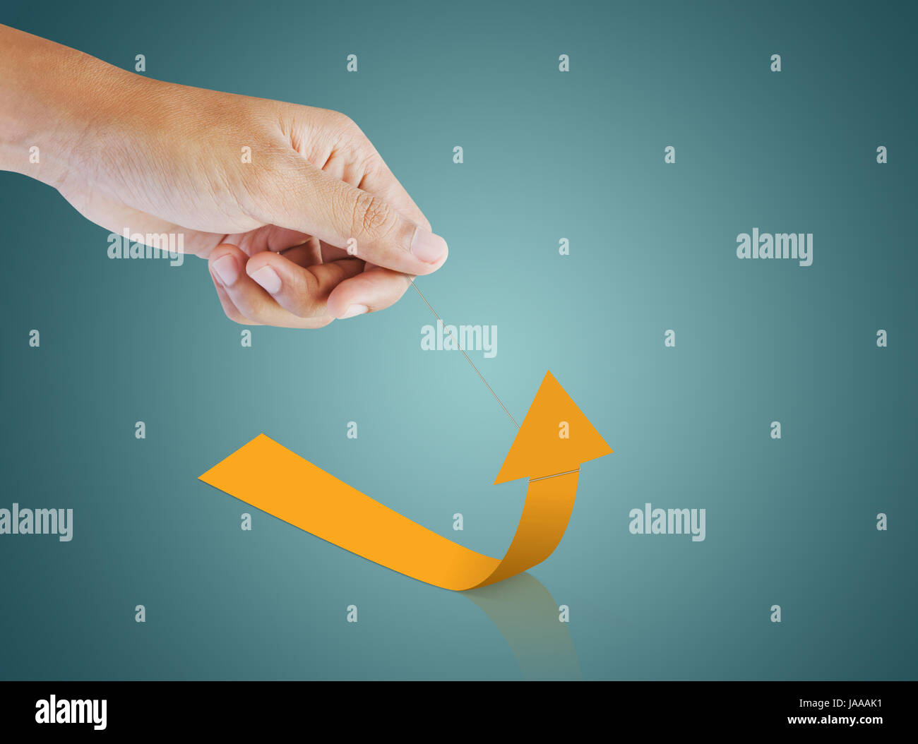 Businessman up bar using rope growth chart concept Stock Photo - Alamy