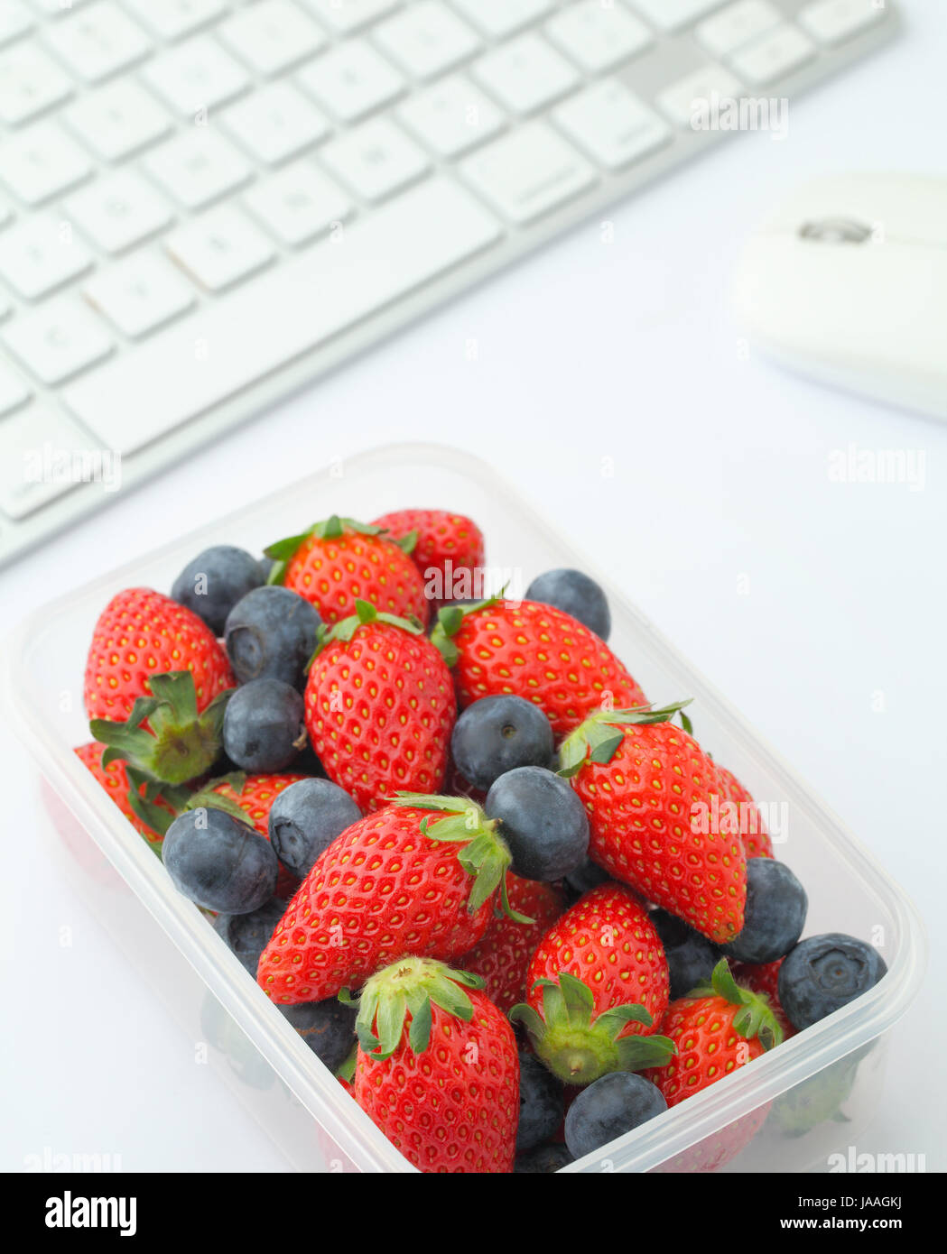 office, laptop, notebook, computers, computer, food, aliment, keyboard ...