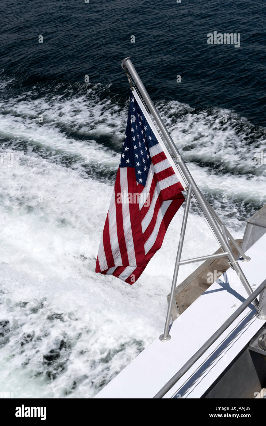 American flag wake boat hi-res stock photography and images - Alamy