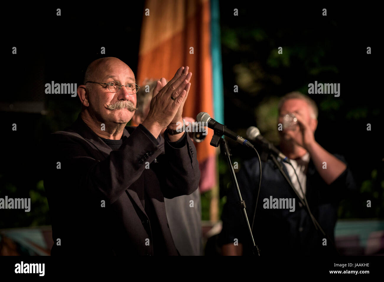 John Cleave from Fisherman’s Friends singing at Trebah Garden ...