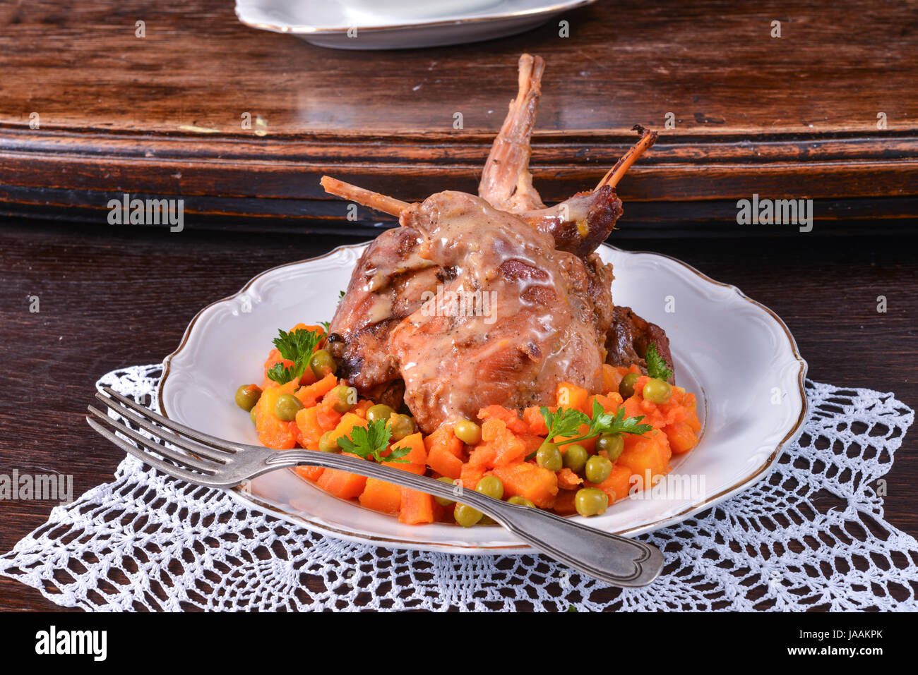 Roast hare legs hi-res stock photography and images - Alamy