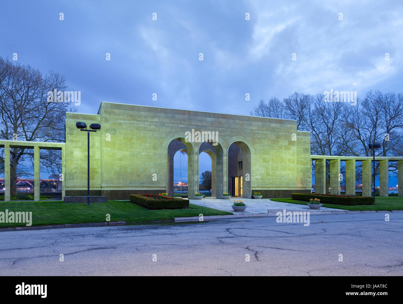 Park gate hi-res stock photography and images - Alamy