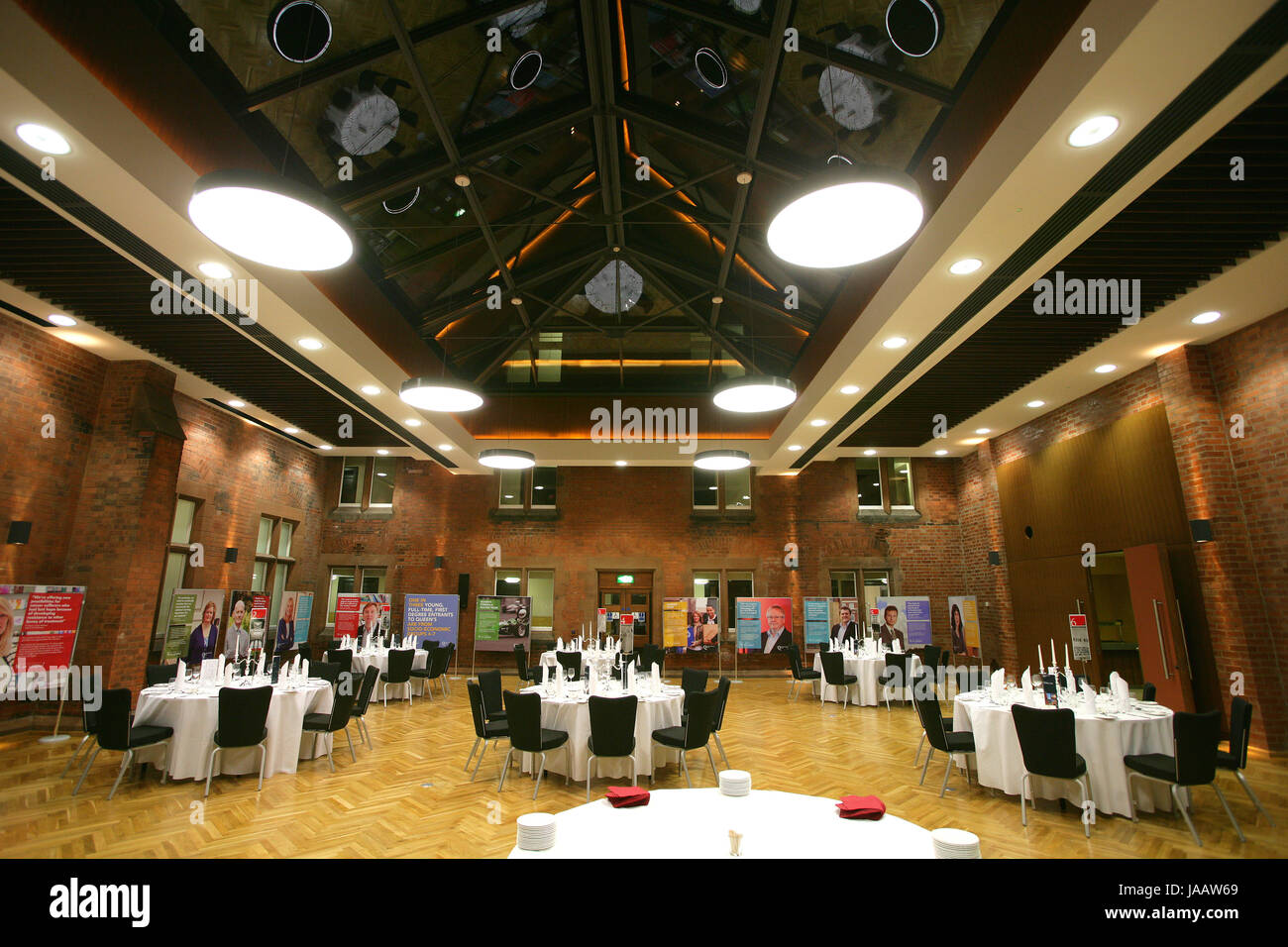 Queen's University Riddel Hall, Belfast Stock Photo - Alamy