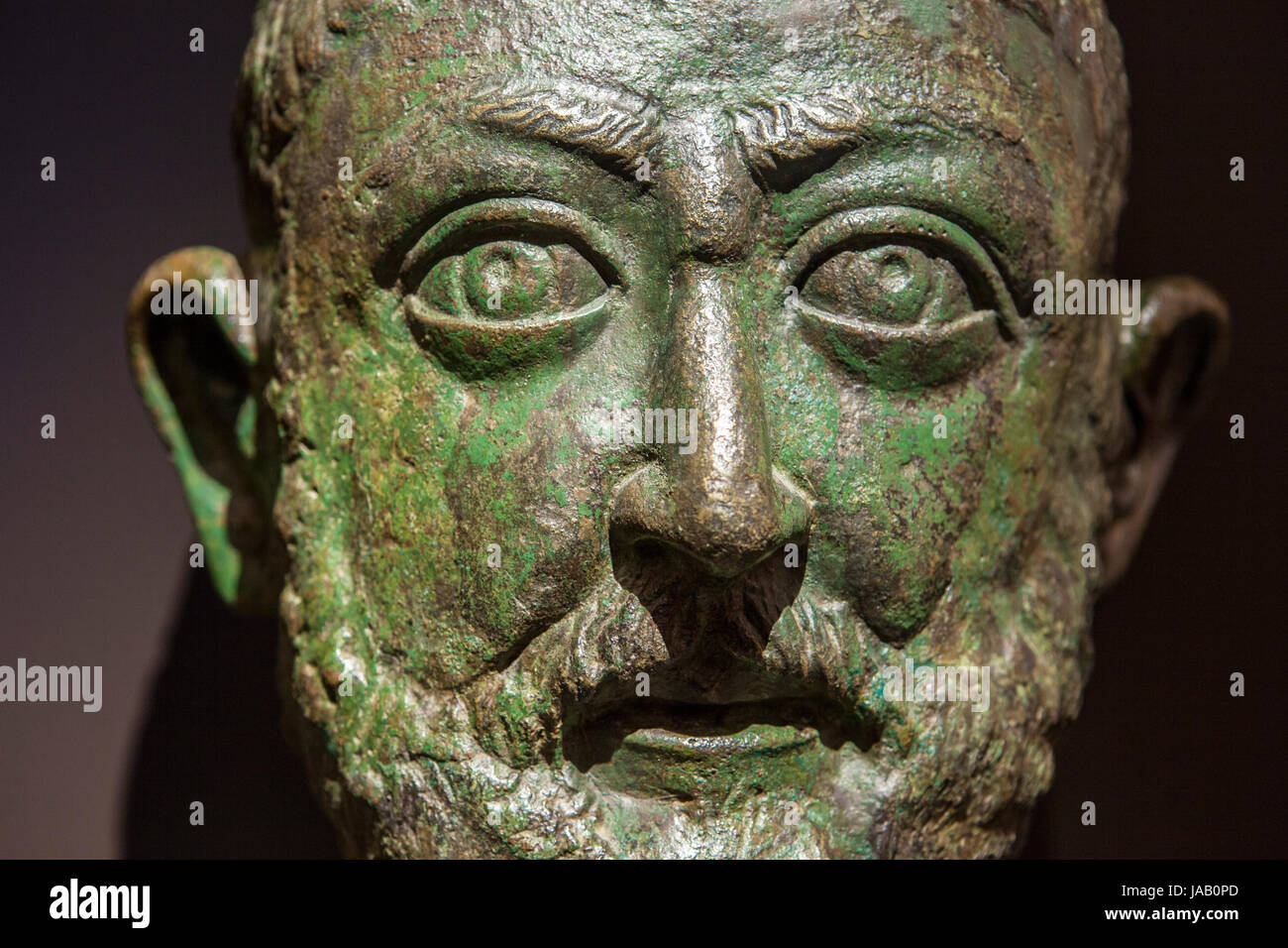 Roman patrician head hi-res stock photography and images - Alamy