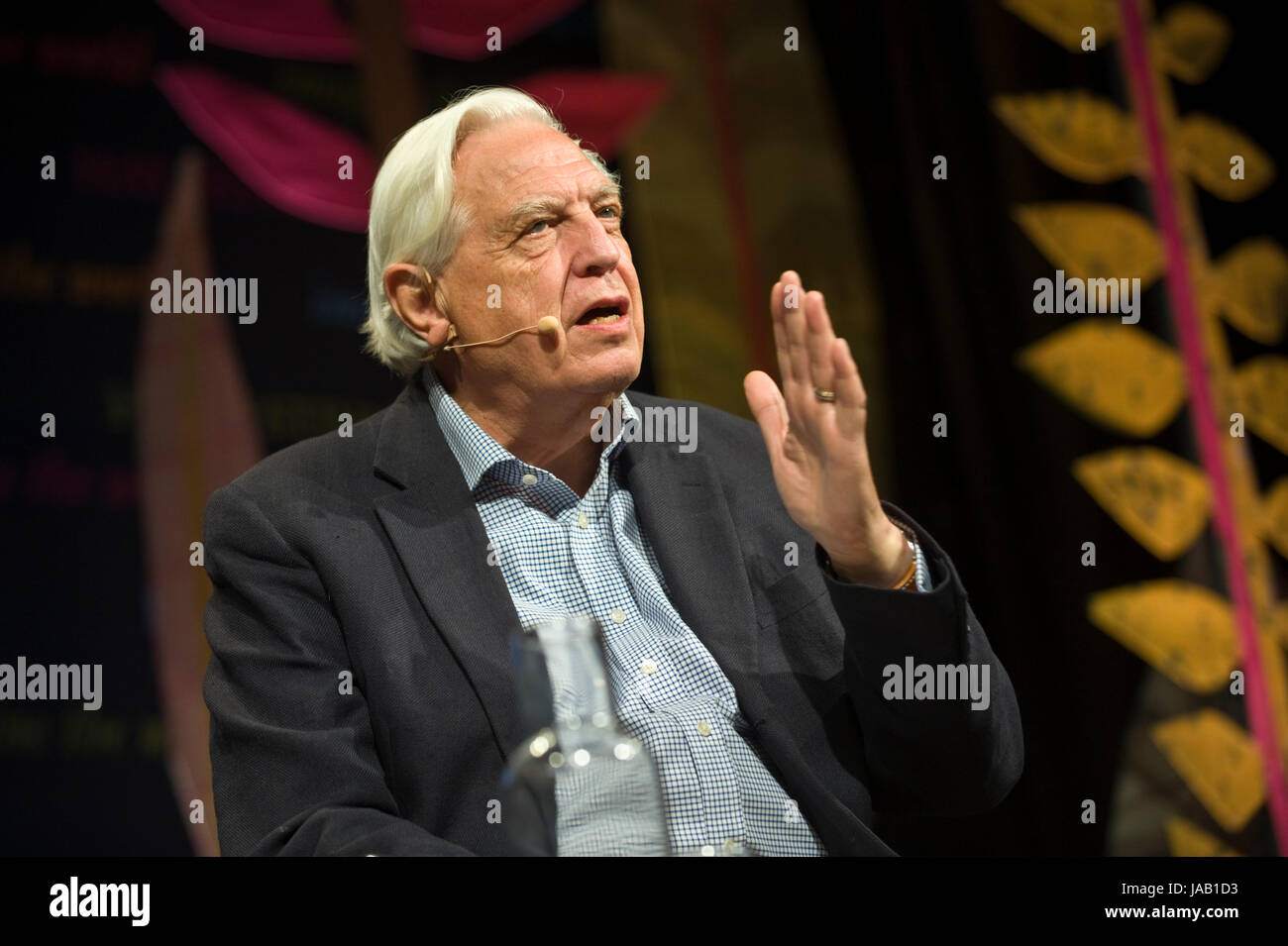 John Simpson Journalist High Resolution Stock Photography and Images ...