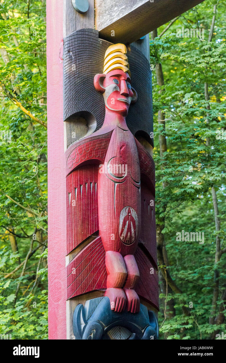 Musqueam House post, Museum of Anthropology, UBC, Vancouver, British ...