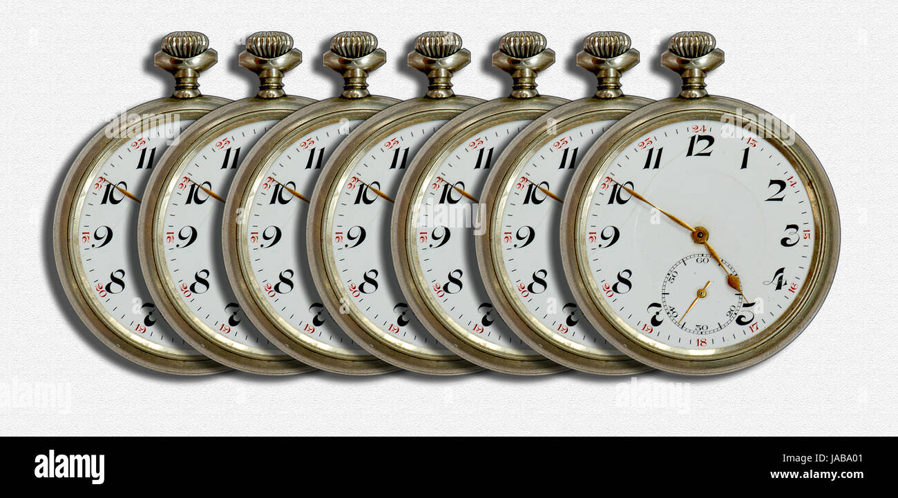 Sieben Taschenuhren in einer Reihe; seven pocket watches in a row Stock ...