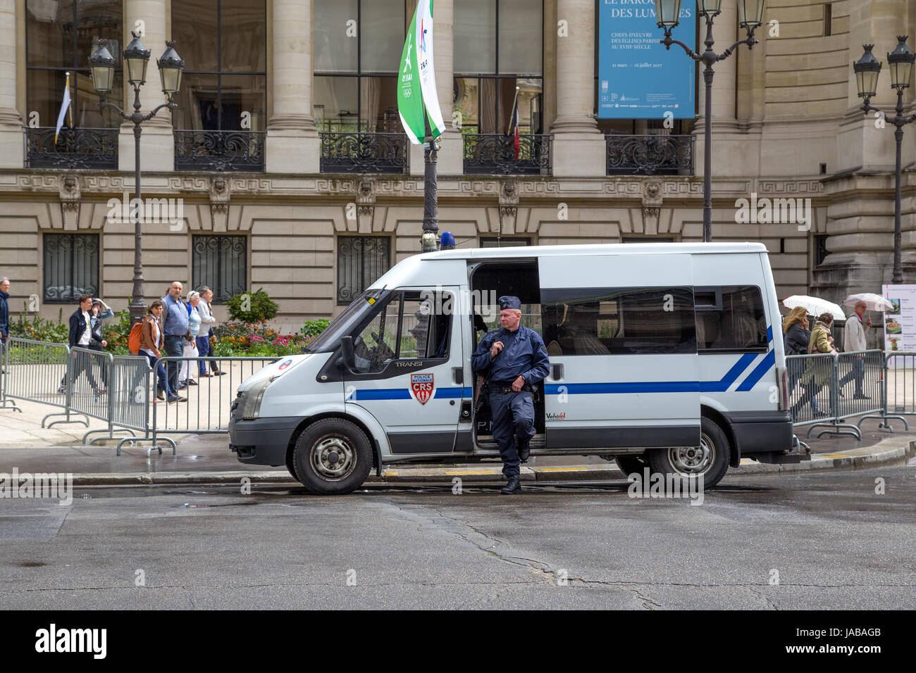 French Police Vehicle Stock Photos & French Police Vehicle Stock Images ...