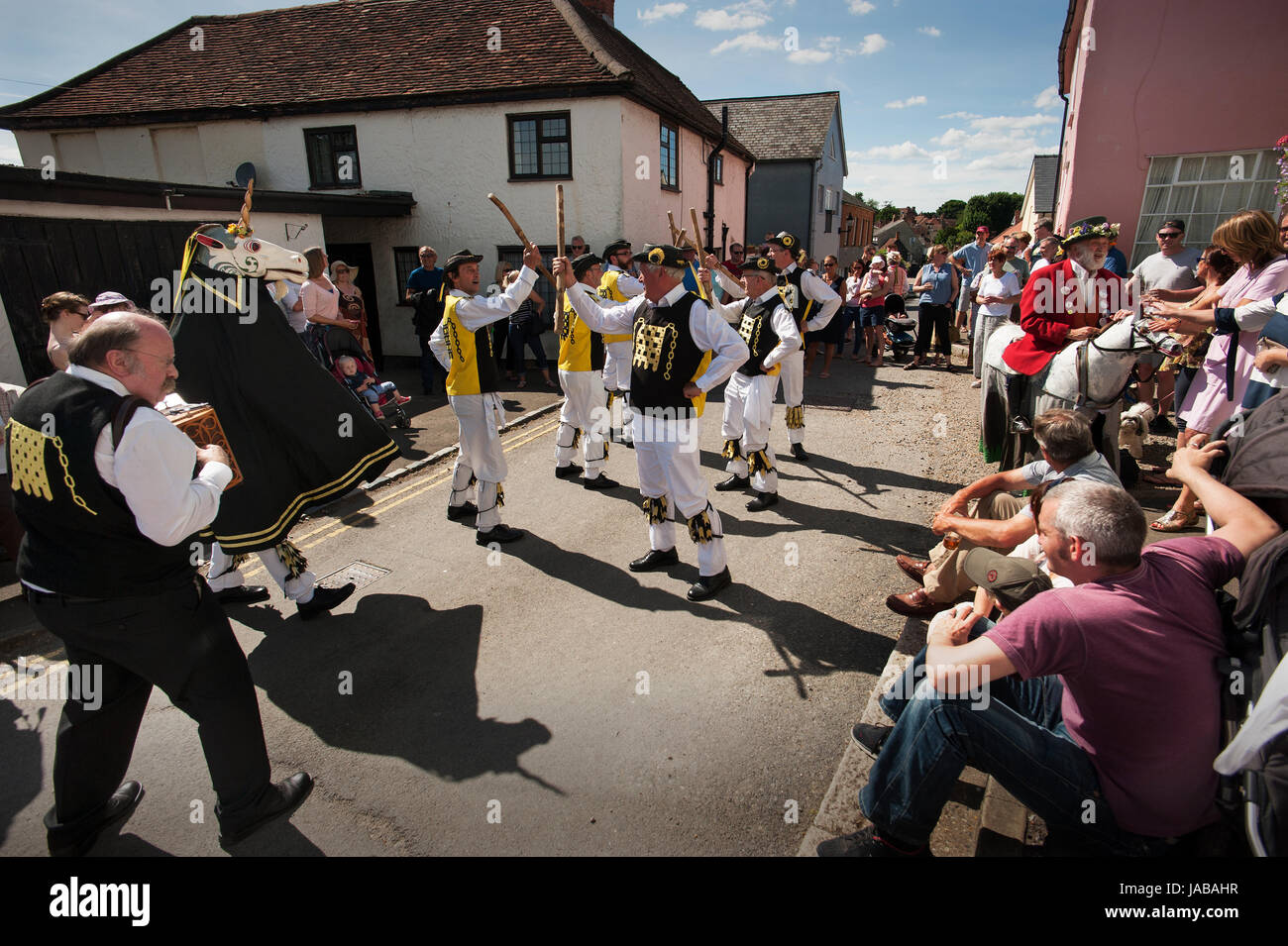 Morris dancers black and white hi-res stock photography and images - Alamy