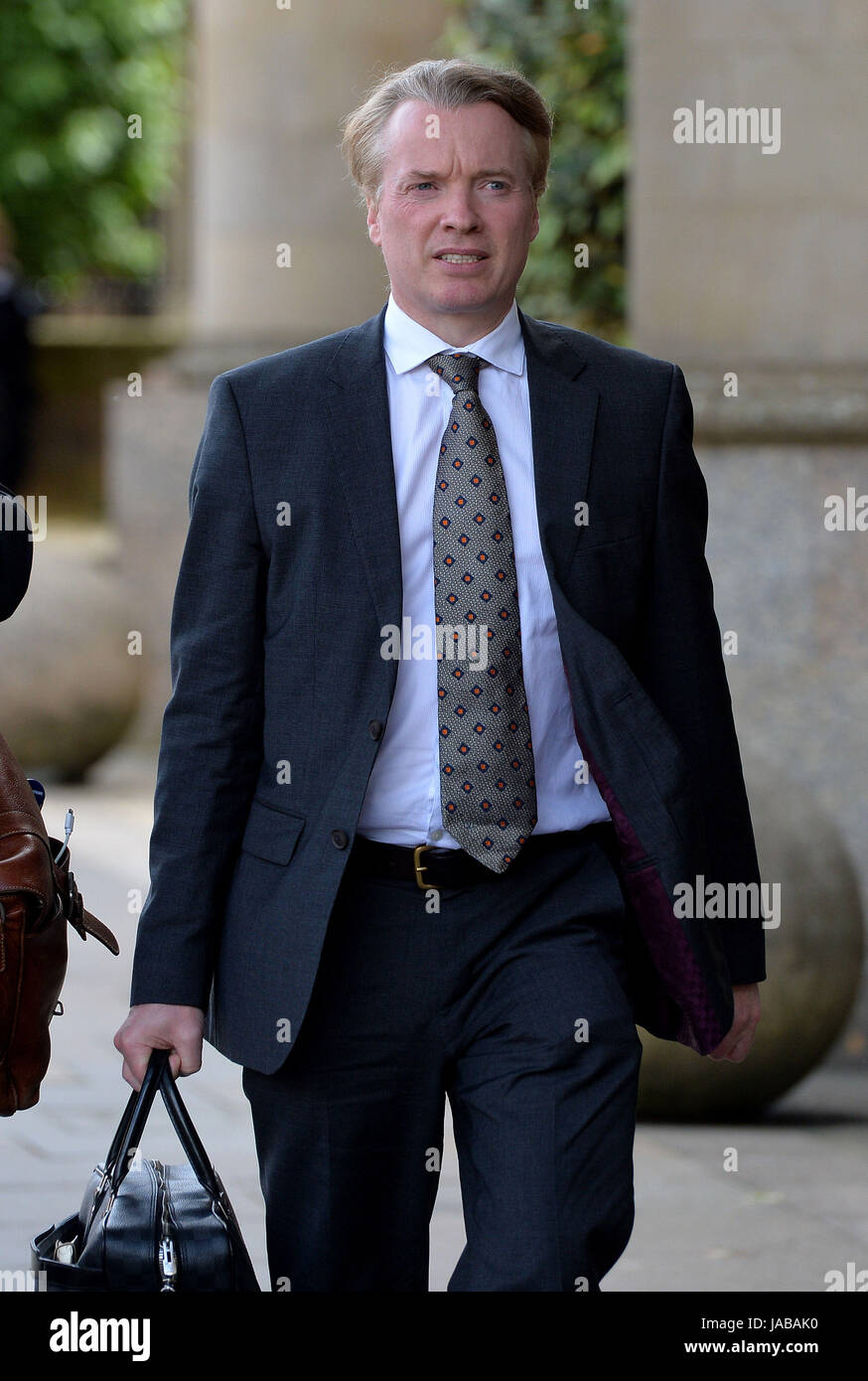 Craig Whyte leaving Glasgow High Court as the jury in former Rangers ...