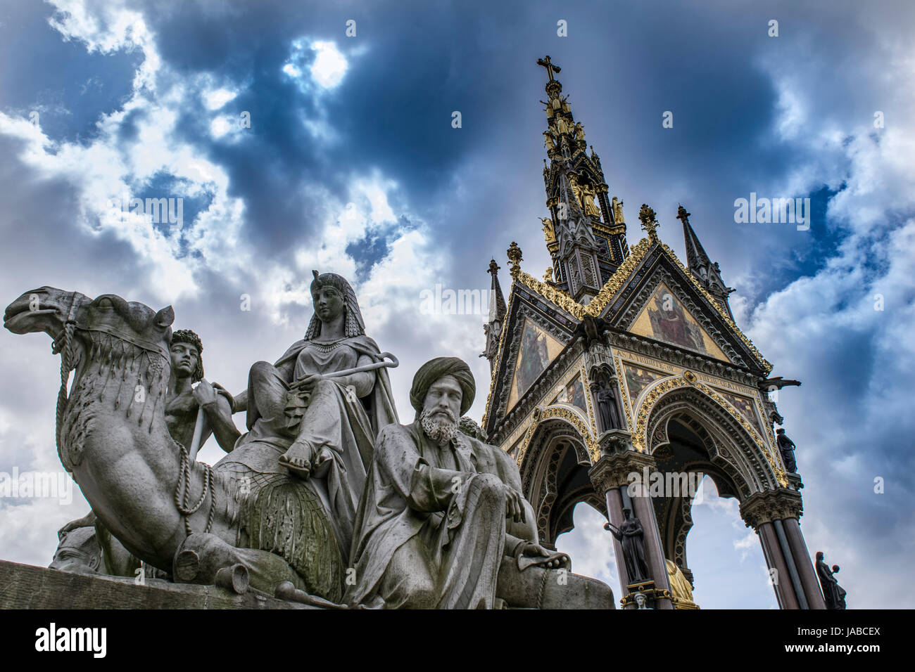 View king albert statue hi-res stock photography and images - Alamy