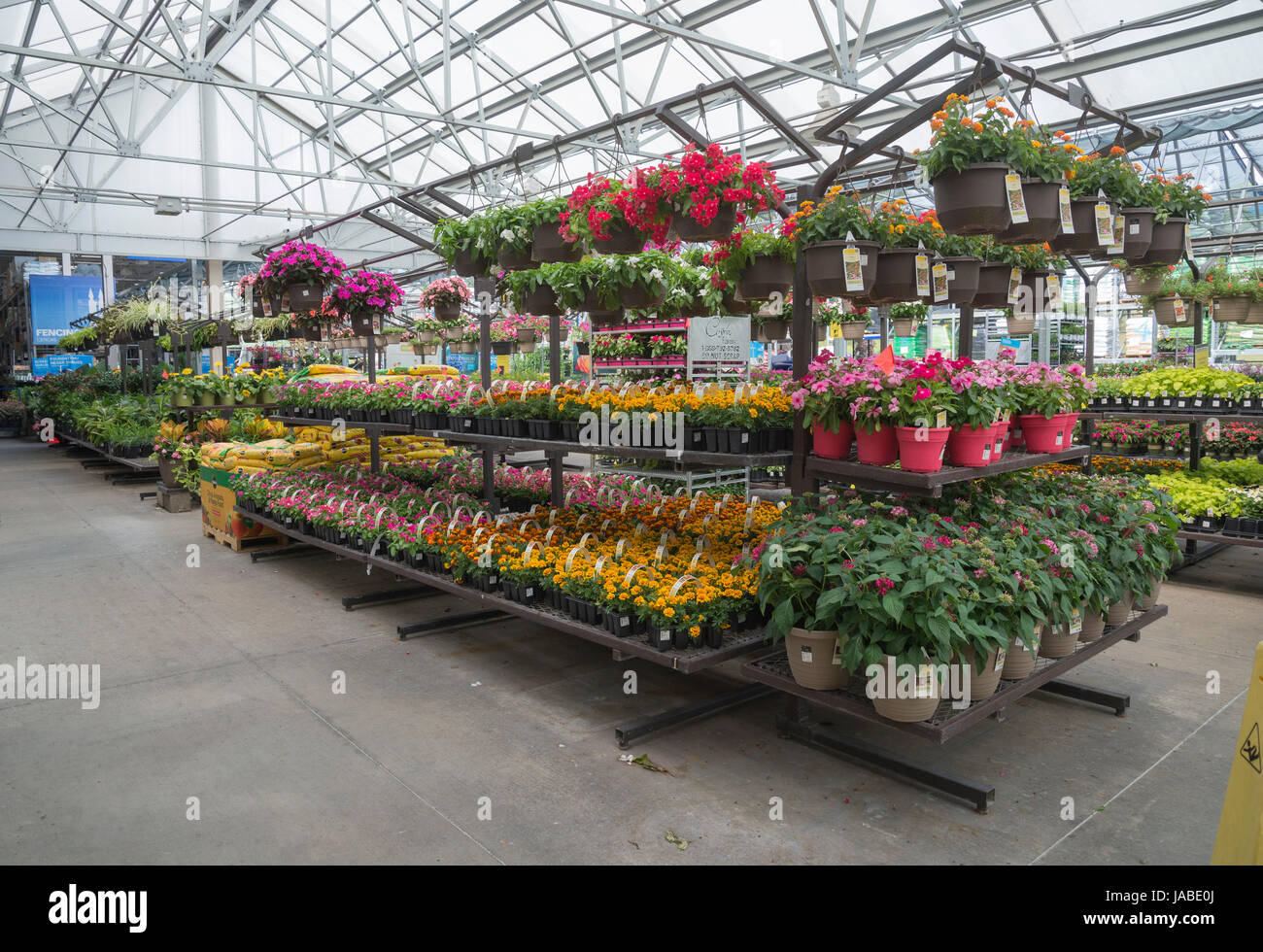 Spring store hi-res stock photography and images - Alamy