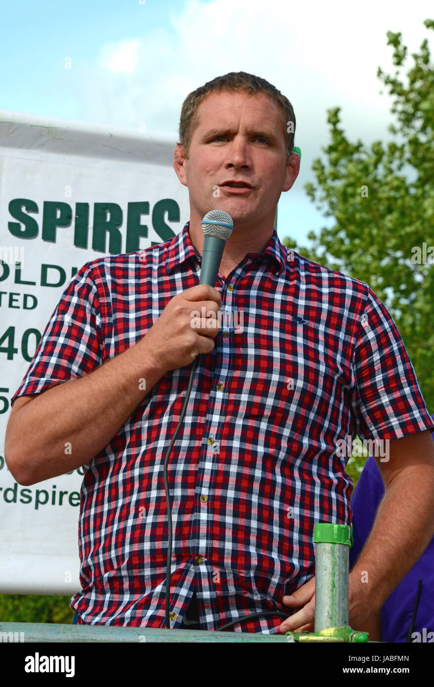 Phil vickery rugby hi-res stock photography and images - Alamy