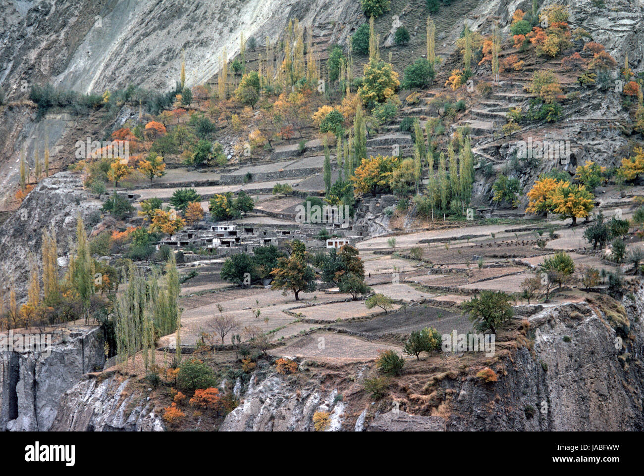 Hunza Valley in autumn, Karakoram Mountains, Gilgit-Baltistan ...