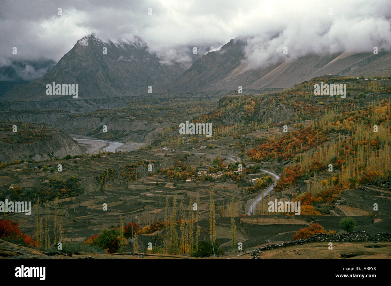 Hunza Valley and Indus River in autumn, Karakoram Mountains, Gilgit ...