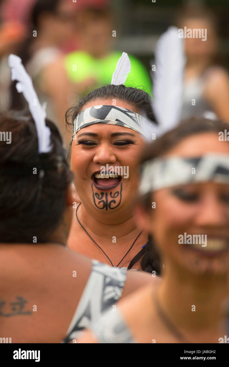 Maori women hi-res stock photography and images - Alamy