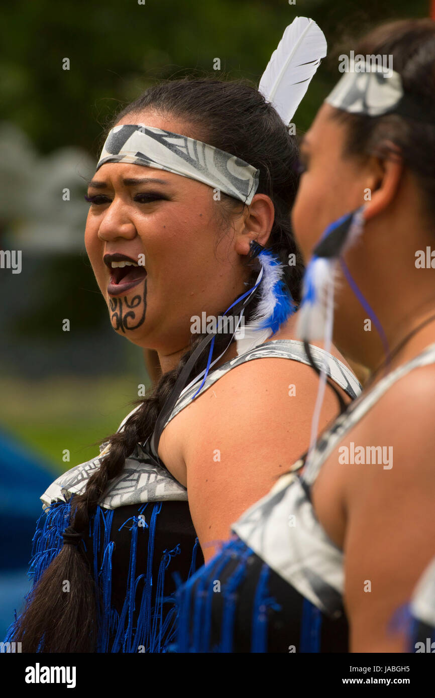 Maori women hi-res stock photography and images - Alamy