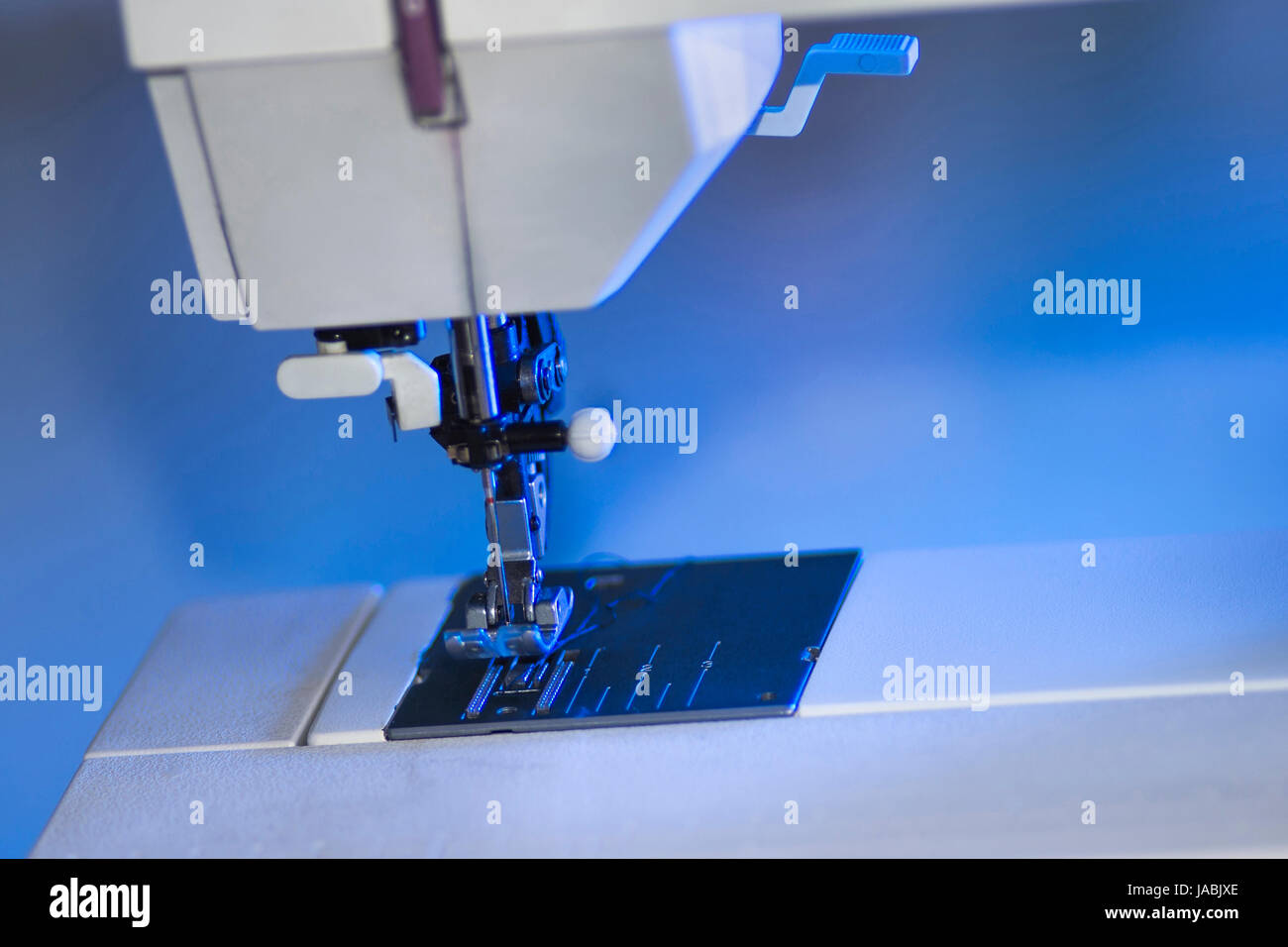 Patchwork on sewing machine hi-res stock photography and images - Alamy