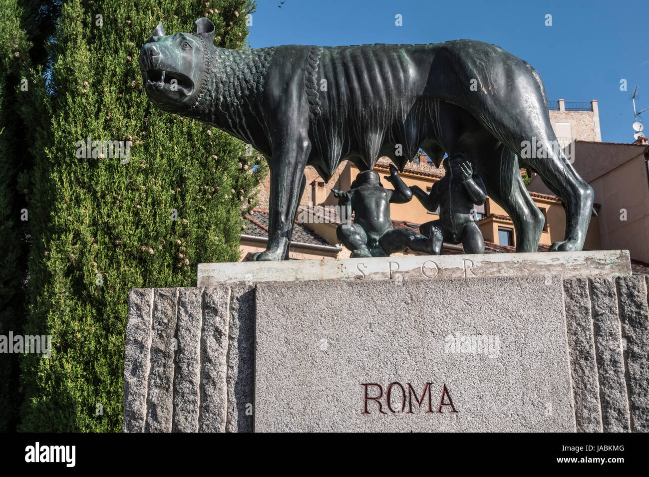 Lupa Capitolina statue at the foot of Aqueduct of Segovia on Plaza del ...