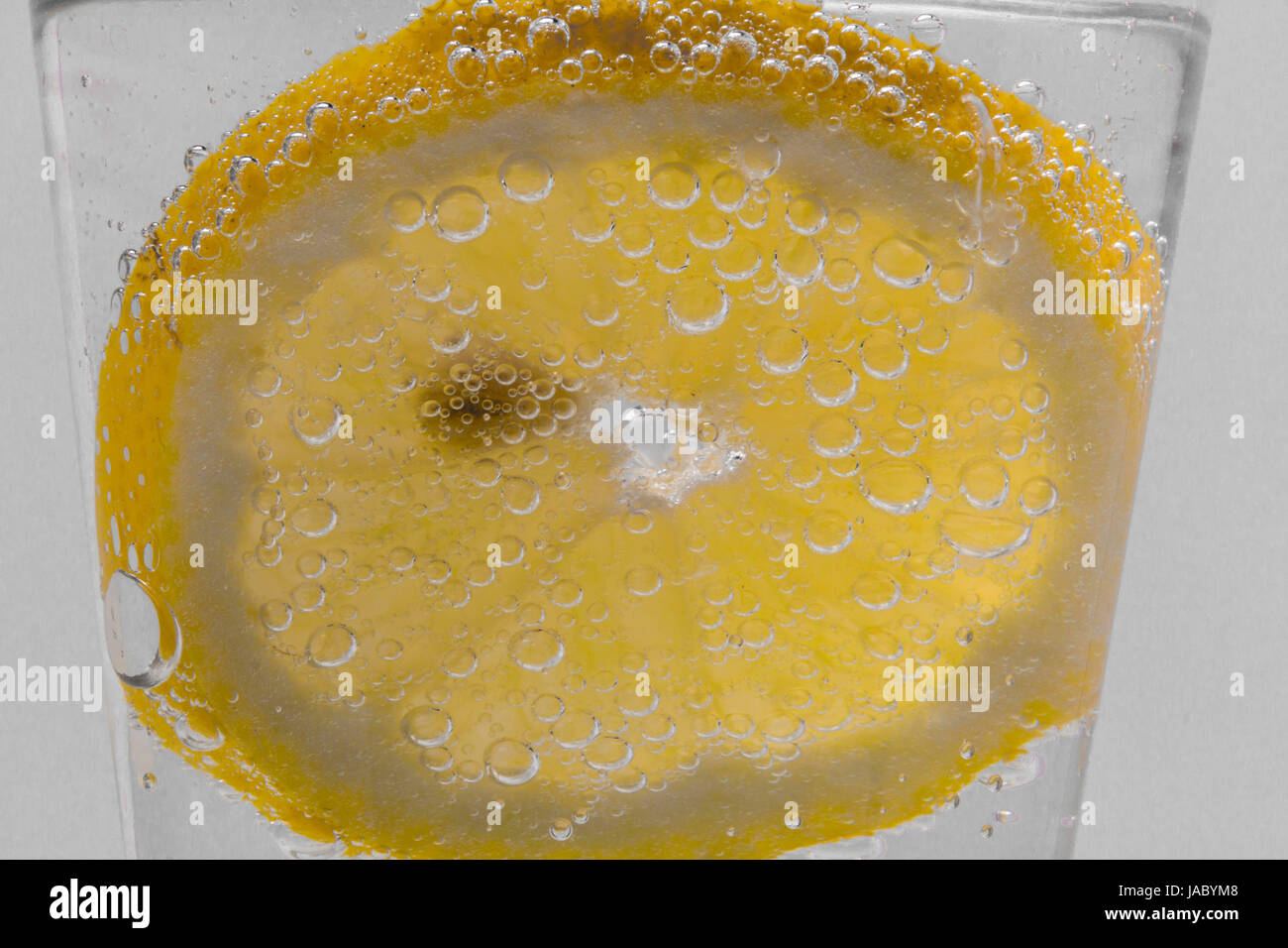 Lemon slice air bubbles hi-res stock photography and images - Alamy