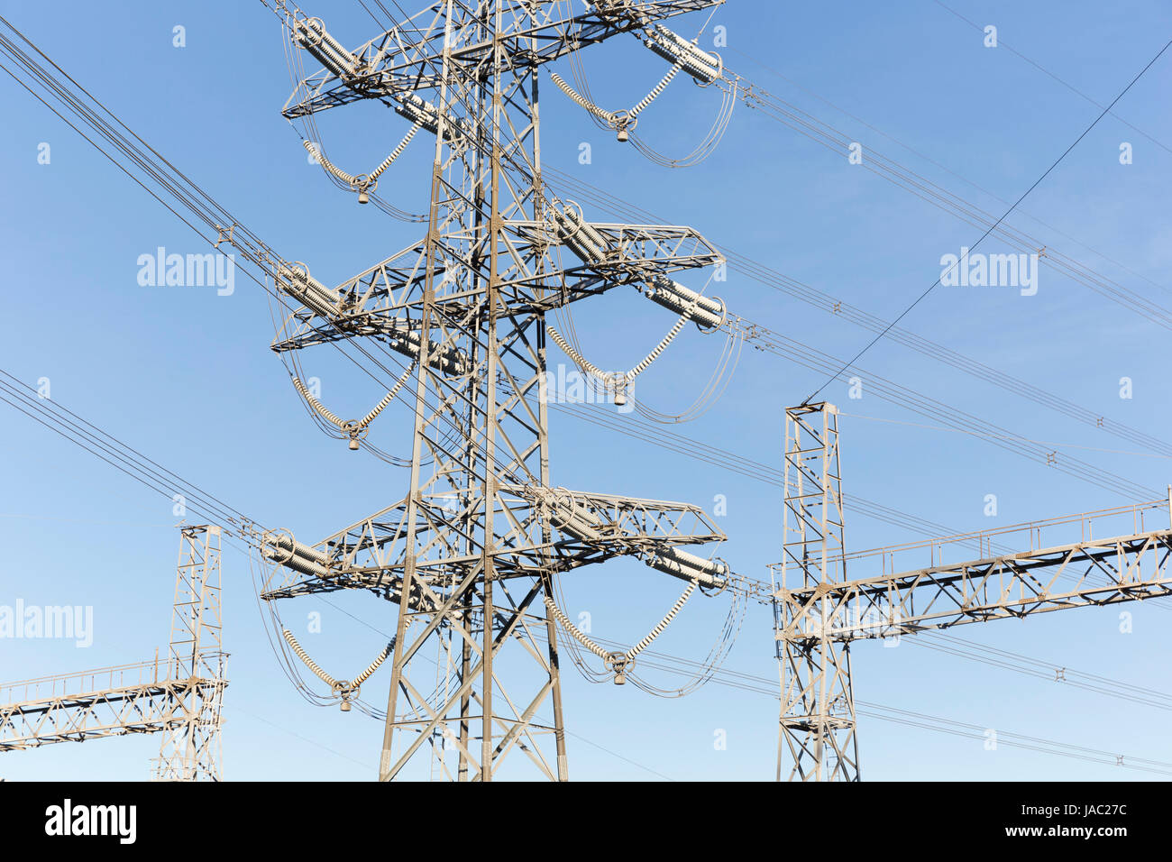 Mains supply tower hi-res stock photography and images - Alamy