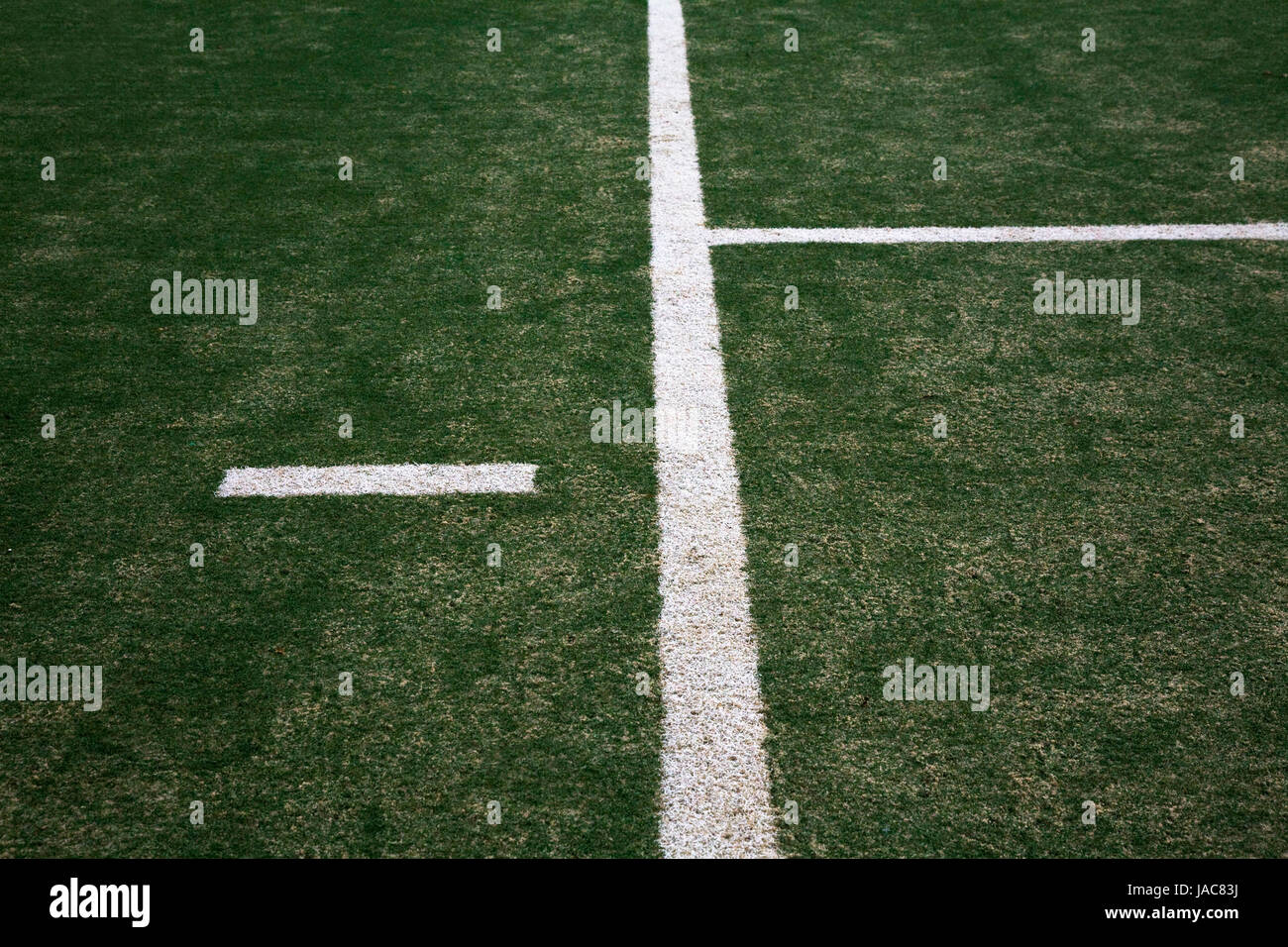 lines on the football field Stock Photo - Alamy
