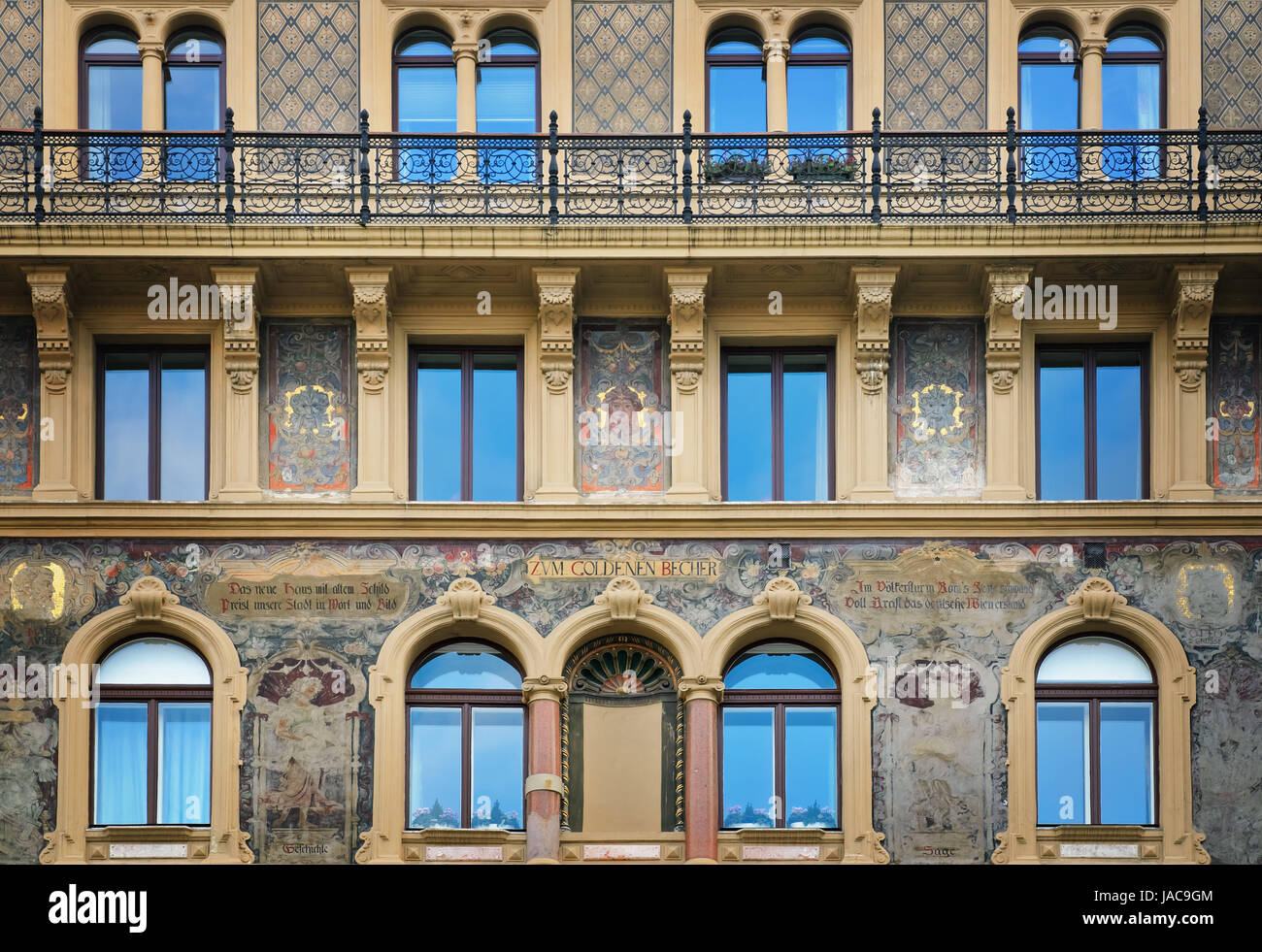 Facade Of One Of The Houses Of Vienna Stock Photo - Alamy