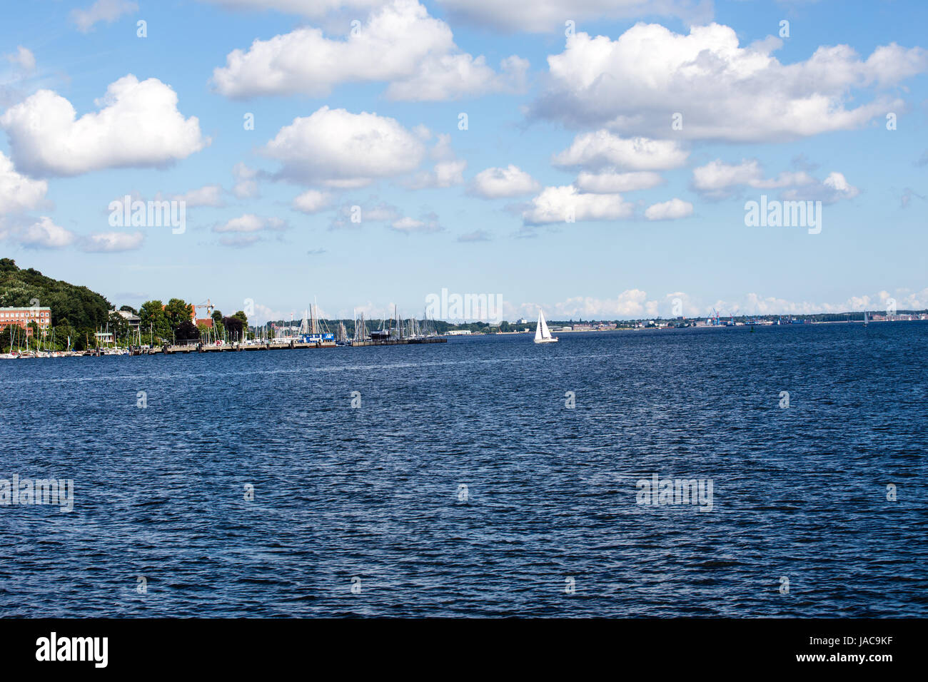 Kiel clouds boats hi-res stock photography and images - Alamy