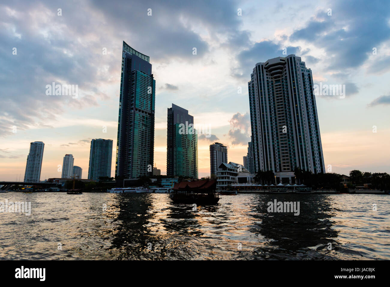Beautiful view on Bangkok Menam river - Chao Phraya Stock Photo - Alamy