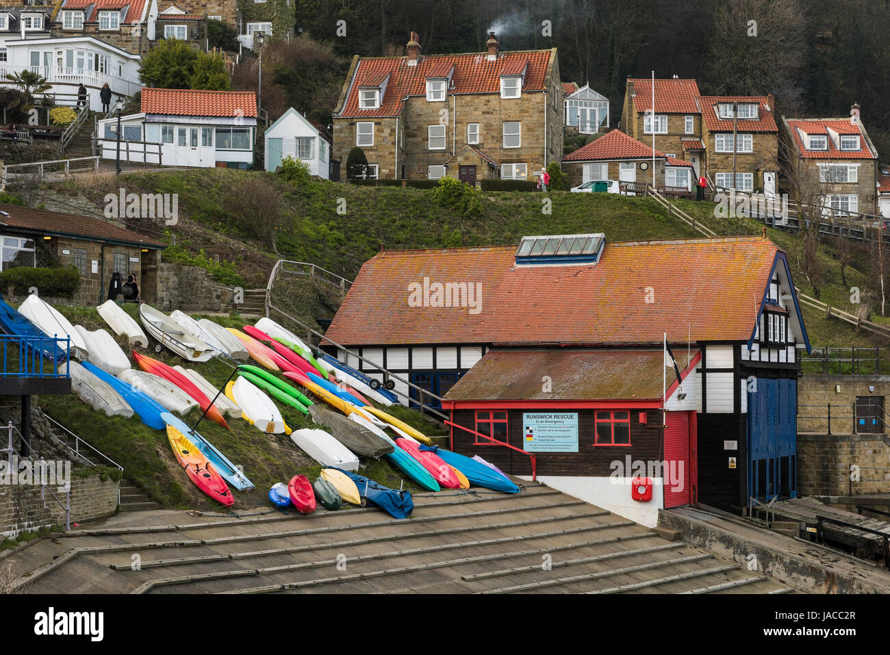Old rnli lifeboat station hi-res stock photography and images - Alamy
