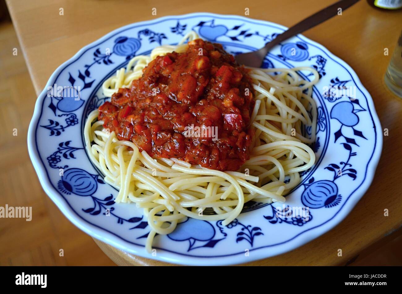 plate full of spaghetti Stock Photo - Alamy