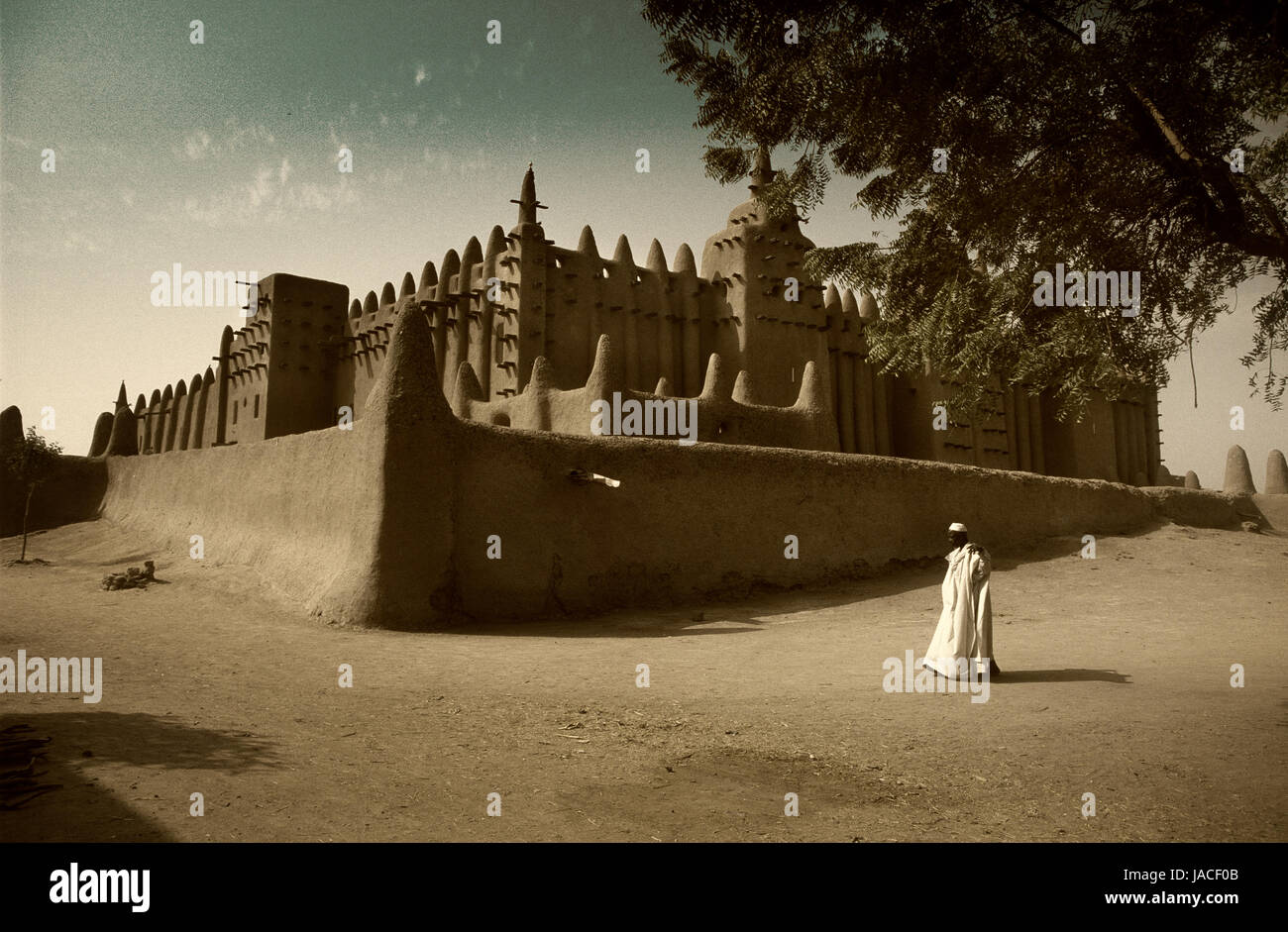 Mali, West Africa, Djenne - impressive mosques built entirely of clay ...