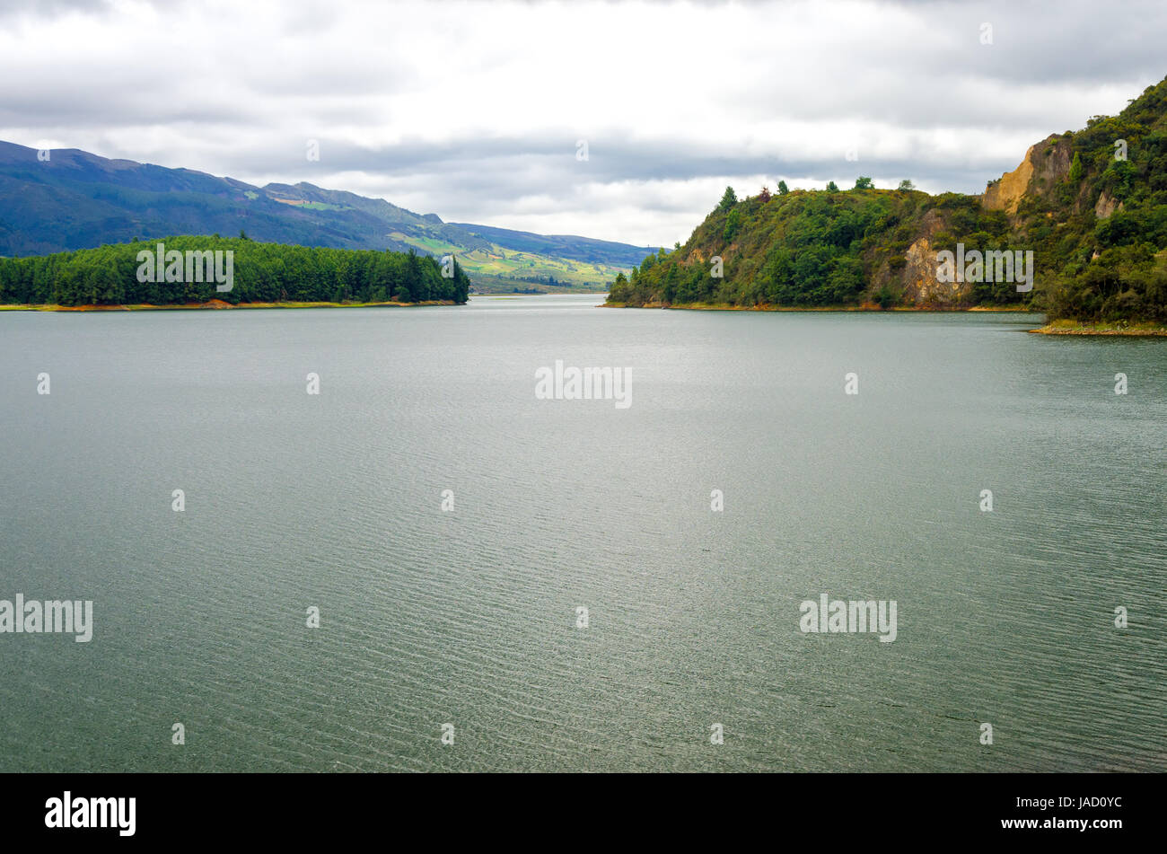 Lake in a beautiful natural setting in Neusa, Colombia Stock Photo - Alamy