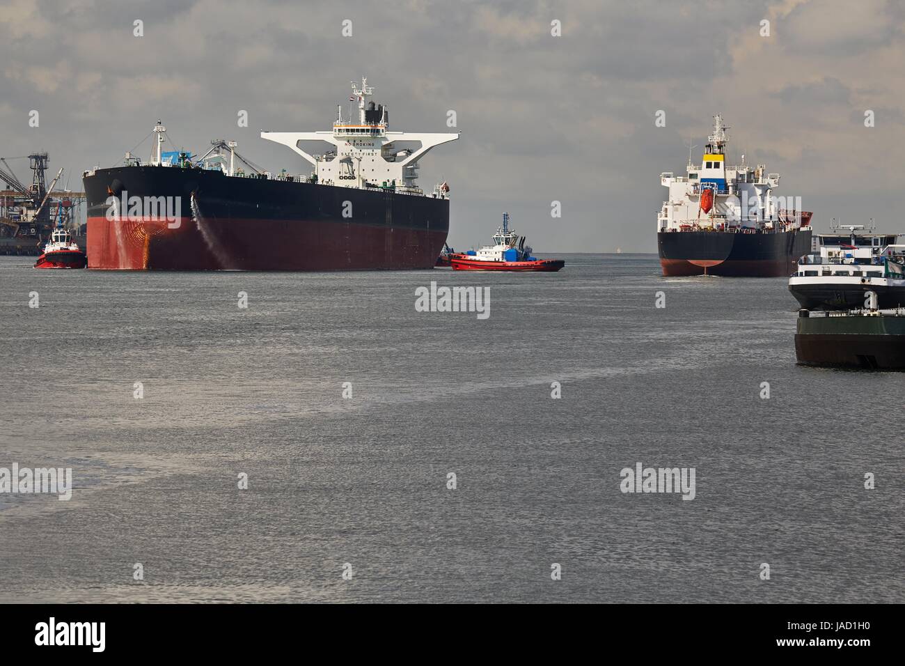 Empty ship fuel tank hi-res stock photography and images - Alamy