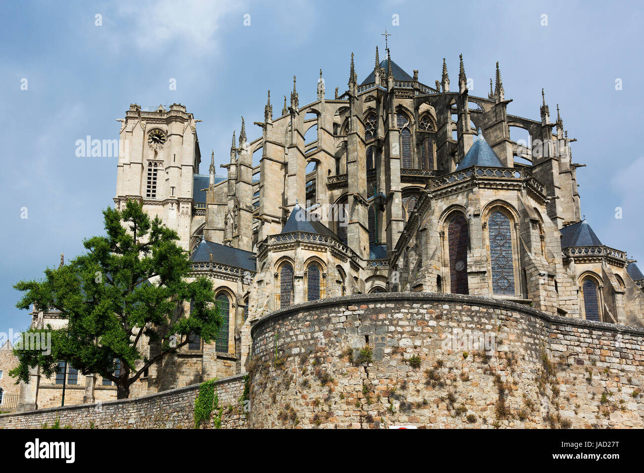 Cathedral Of Le Mans Stock Photos & Cathedral Of Le Mans Stock Images ...