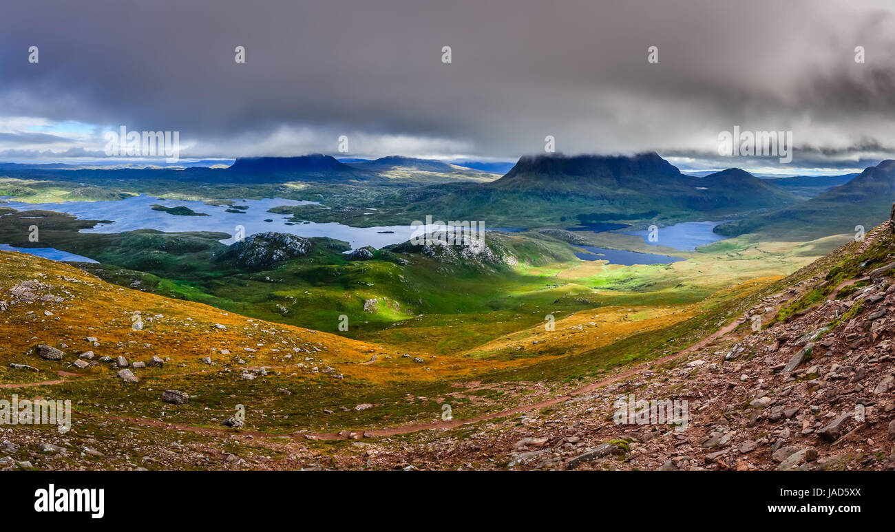 Suilven inverpolly mountains loch hi-res stock photography and images ...