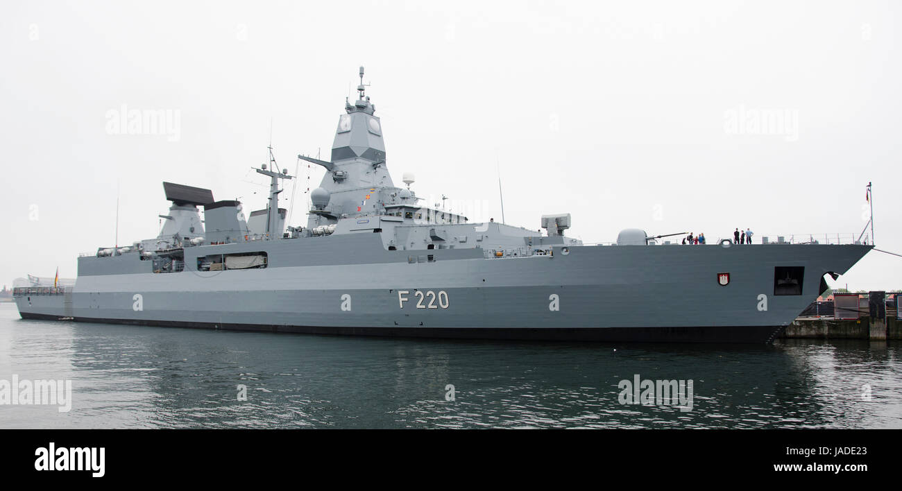 Sachsen class frigate hi-res stock photography and images - Alamy