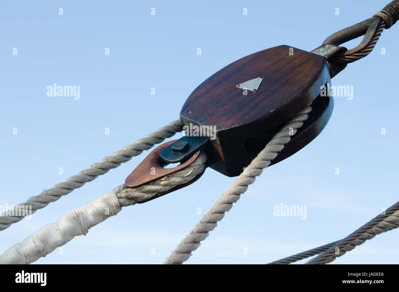 Blocks and rigging at the old sailboat, close-up Stock Photo - Alamy