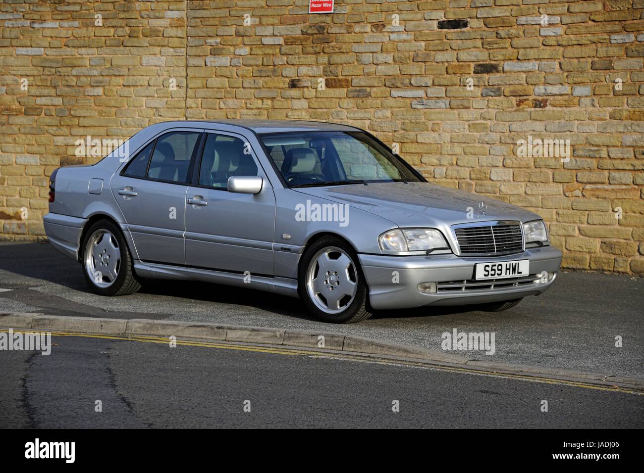 Mercedes Benz 500E Stock Photo - Alamy
